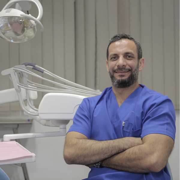 Doctor Sherif El Hefnawy - Dokki Consultant Dentistry | Aldoctorz
